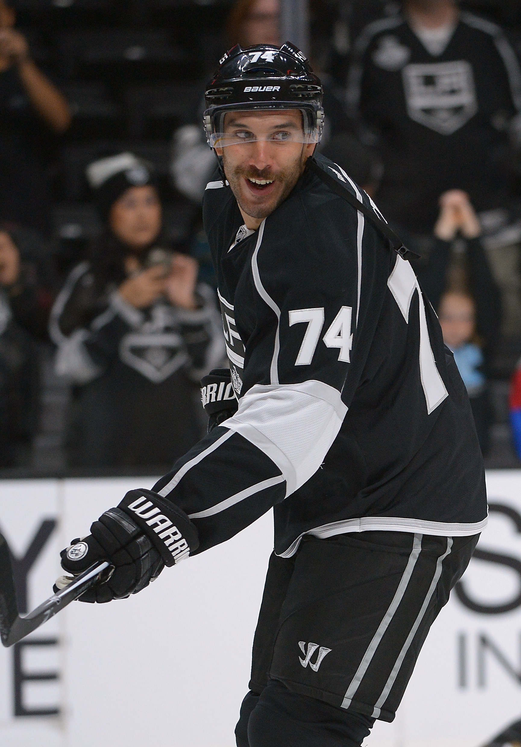 Los Angeles Kings Trade Dwight King To Montreal